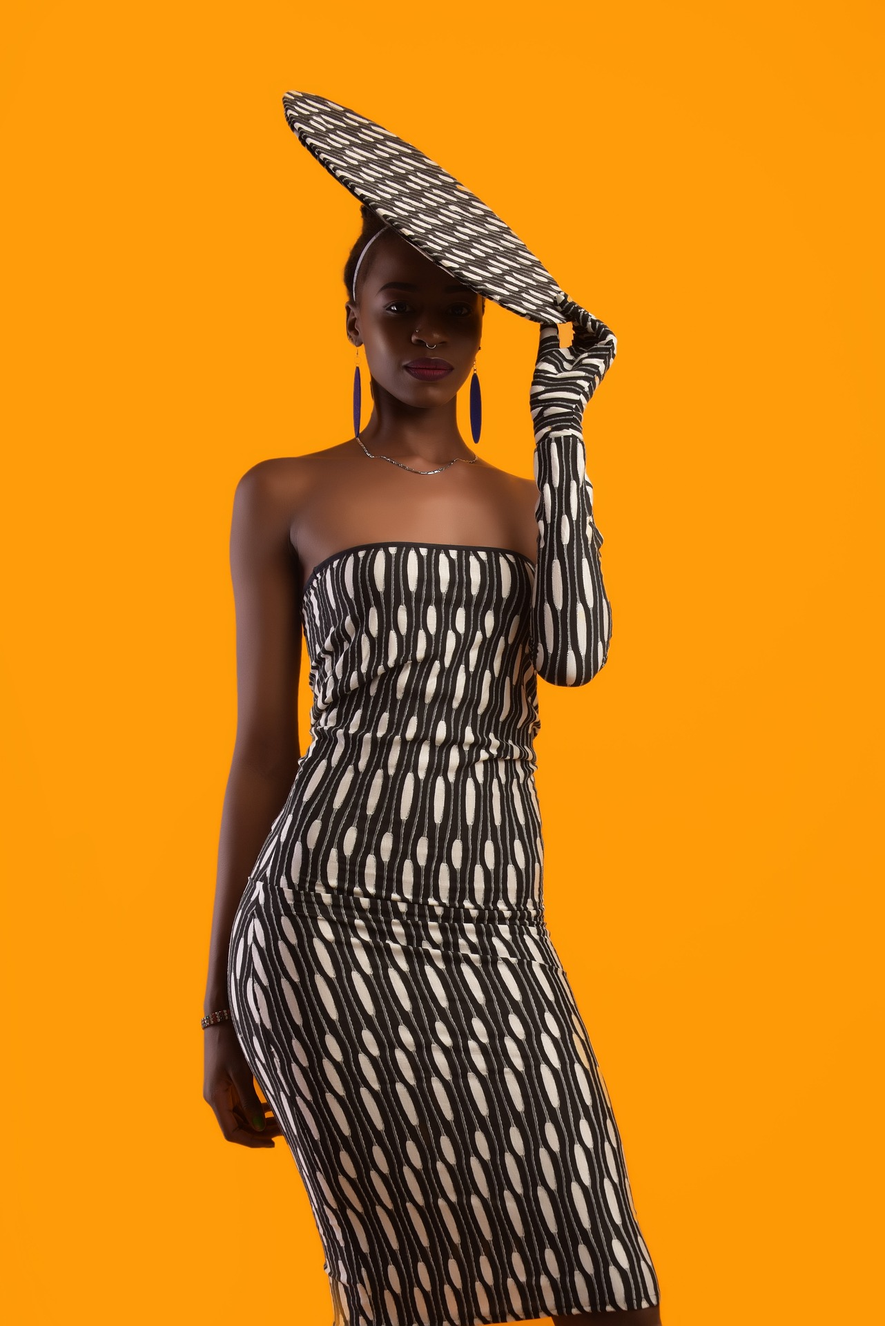 Welcome To Naija Crown Queen